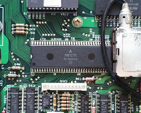 JR-200 | 計算機室